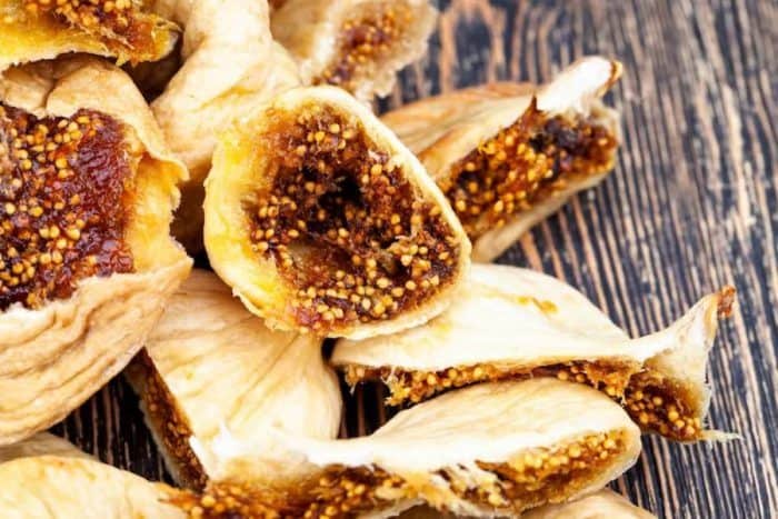 How To Dry Figs: 5 Effective Ways