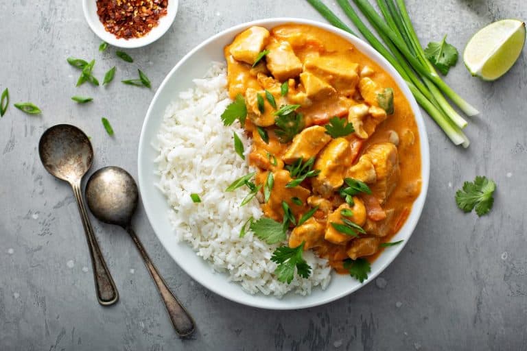 Red vs. Green Curry: Getting To Know the Popular Thai Curries - The ...