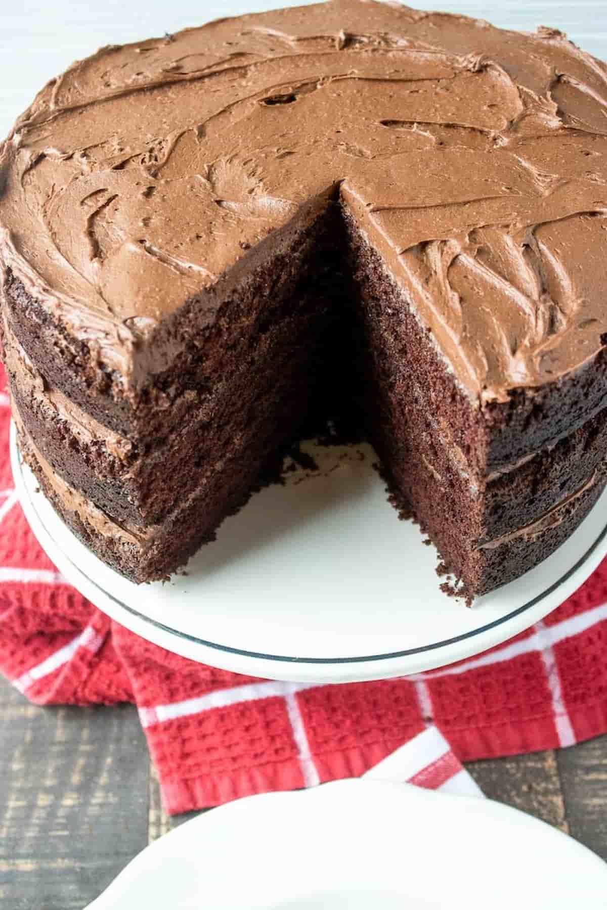 Decadent Chocolate Layer Cake Recipe: The Best Ever!