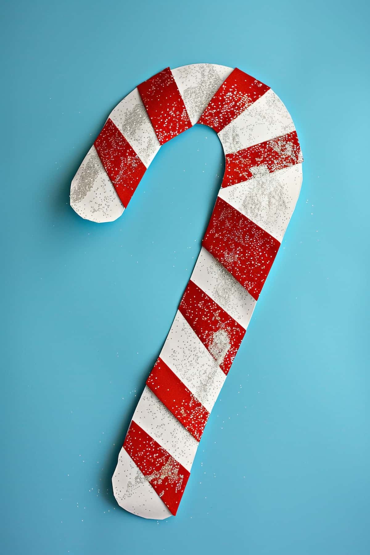 29 Construction Paper Christmas Crafts: Fun, Festive DIY Projects ...