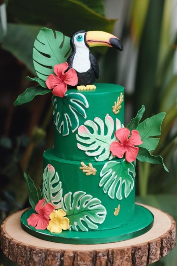 43 Stunning Two-Tier Cake Designs To Inspire Your Next Party